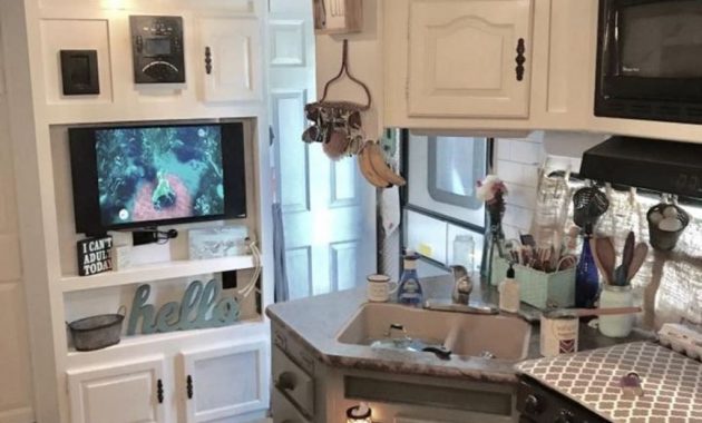 48 Super Creative Diy Rv Renovation Hacks Makeover - BESTHOMISH