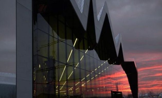 36 Unique Architecture Building Decoration Ideas