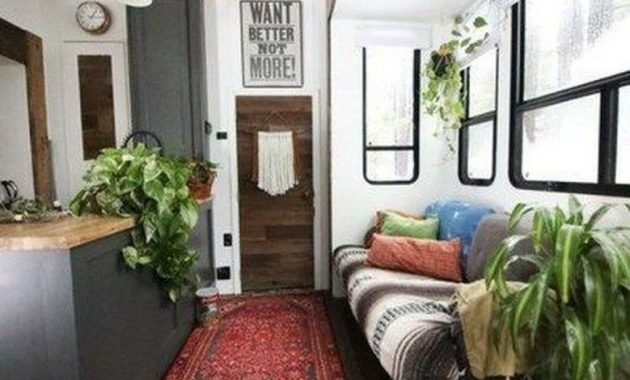38 Amazing Rv Living Room Decorating Ideas For Comfortable Trip ...