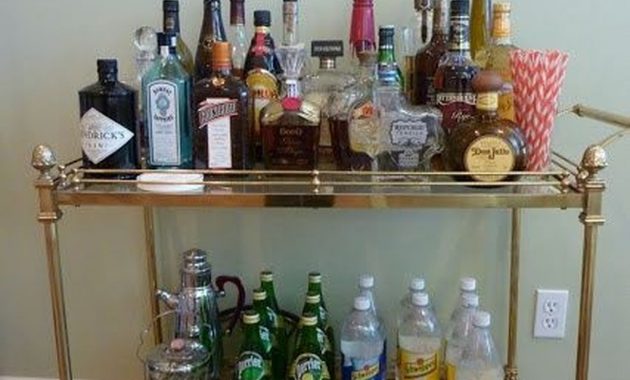 45 Awesome Outdoor Mini Bar Design Ideas You Must Have For Small Party ...