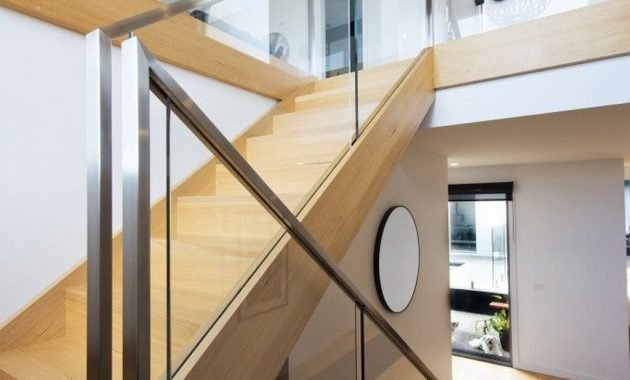 49 Glass Railing Divider Designs - BESTHOMISH