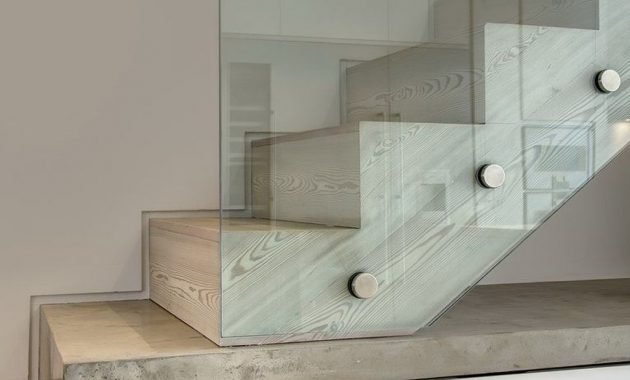 49 Glass Railing Divider Designs - BESTHOMISH