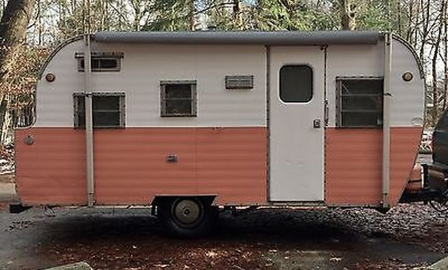 46 Unique Vintage Camper Exterior Ideas For More Impression - BESTHOMISH