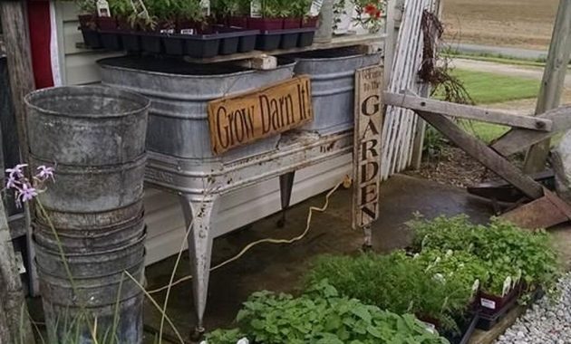 46 Rustic Front Yard Landscaping Ideas - BESTHOMISH