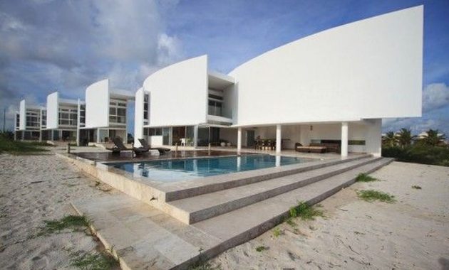 36 Awesome Houses With Unique Astonishing Design