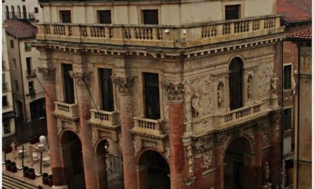 41 European Monuments You Must See At Least Once In Your Life - BESTHOMISH