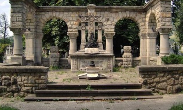 41 European Monuments You Must See At Least Once In Your Life - BESTHOMISH