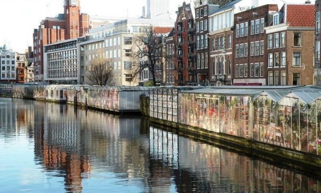 38 Extravagant European Metropolises That Must Be Seen At Night ...