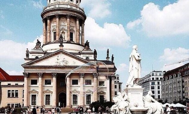 38 Extravagant European Metropolises That Must Be Seen At Night ...