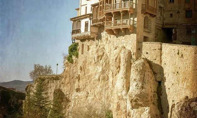 50 Picturesque Village Photos From Around The World - BESTHOMISH