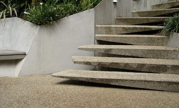 40 Awesome Flying Stairs Ideas - BESTHOMISH
