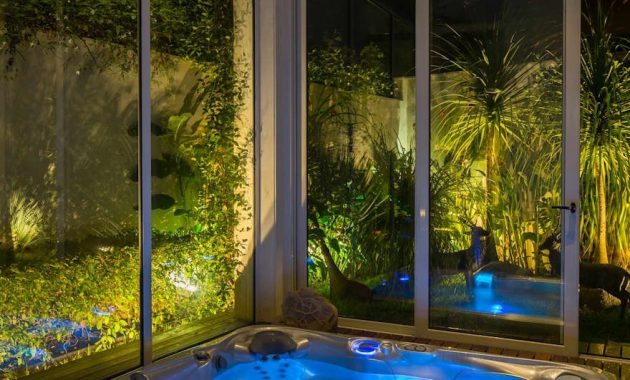 40 Lovely Jaccuzzis Ideas - BESTHOMISH