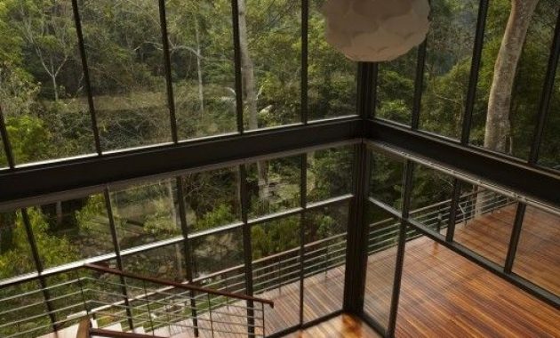 40 Luxury Glasses House Ideas - BESTHOMISH