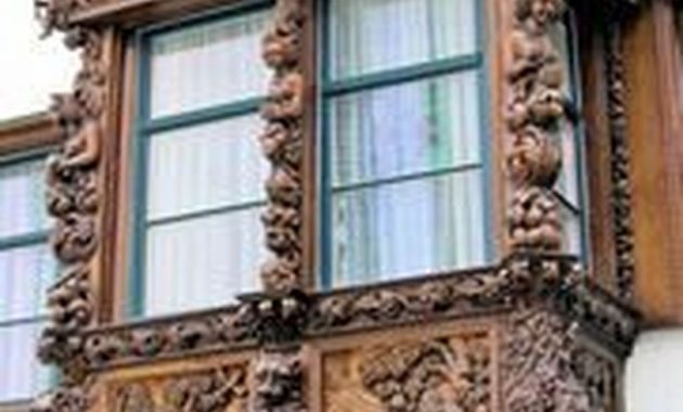 43 Elegant Carved Wood Window Ideas