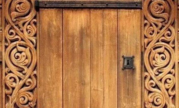 43 Elegant Carved Wood Window Ideas - BESTHOMISH